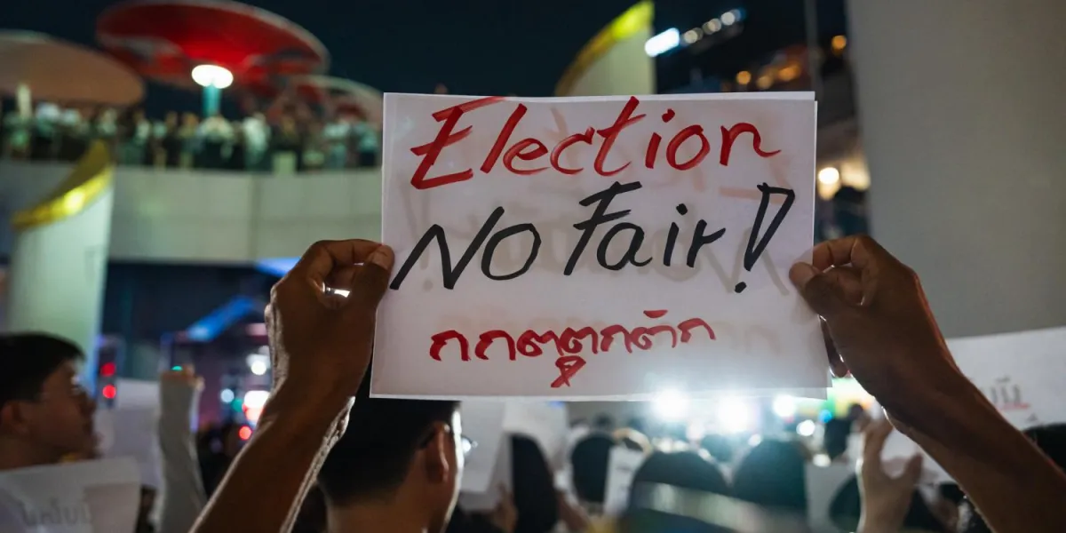 Voters protest demand recount over fraud concerns | Prachatai English